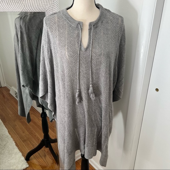 Splendid | Sweaters | Splendid Poncho With Tie Tassel And Herringbone Knit | Poshmark